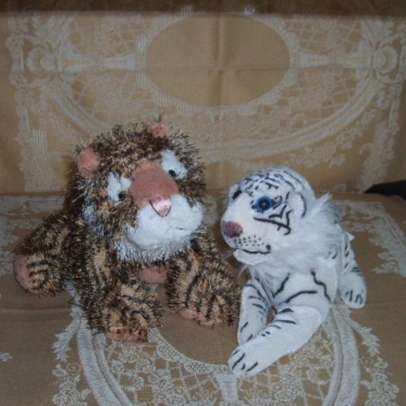 Ganz (one of them) | Toys | 2 Cute Tigers Stuffed Animals Kidsyoung ...